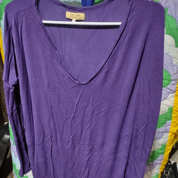 Piko 1988 | Tops | 653 Piko 988 Joyful Adventure On Green Grassy Plain ...